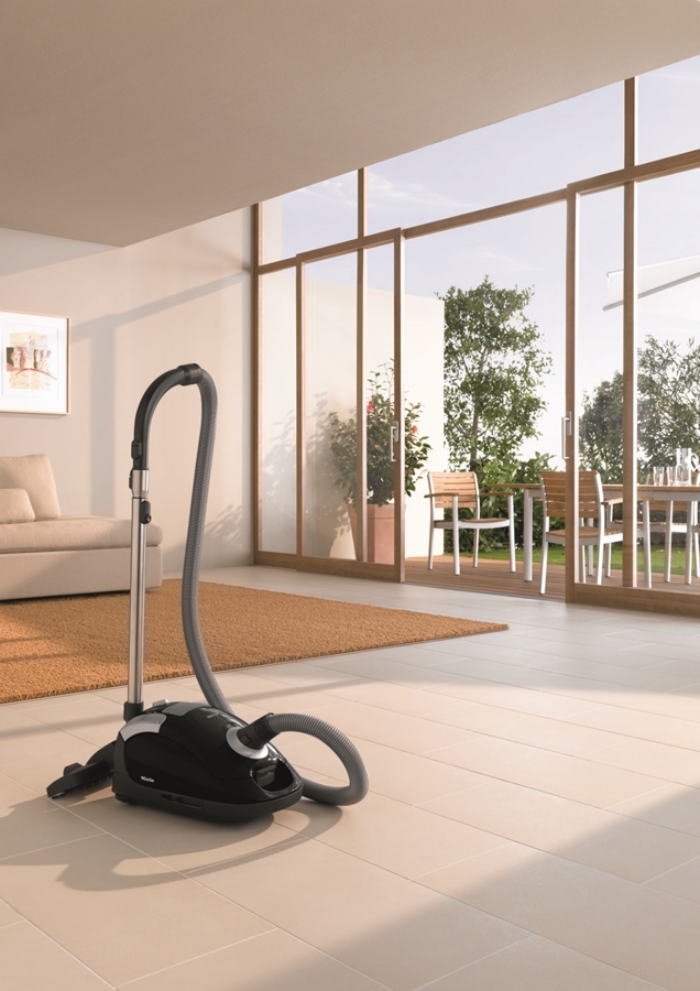 Miele Compact C1 Young Style PowerLine stofzuiger met zak kopen? | EP.nl